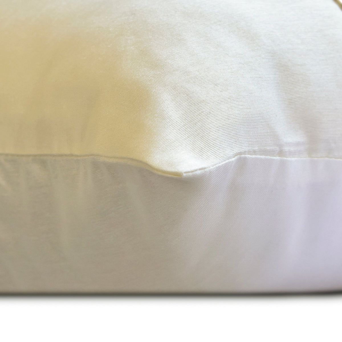 White Art Silk Throw Pillow Cover, White Sparkle – The HomeCentric